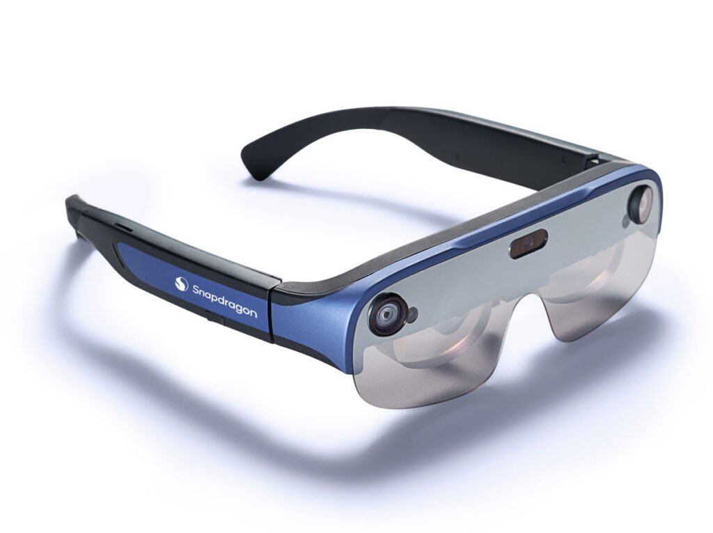 Qualcomm announces its new and smaller Snapdragon AR1+ Gen 1 for smart ...